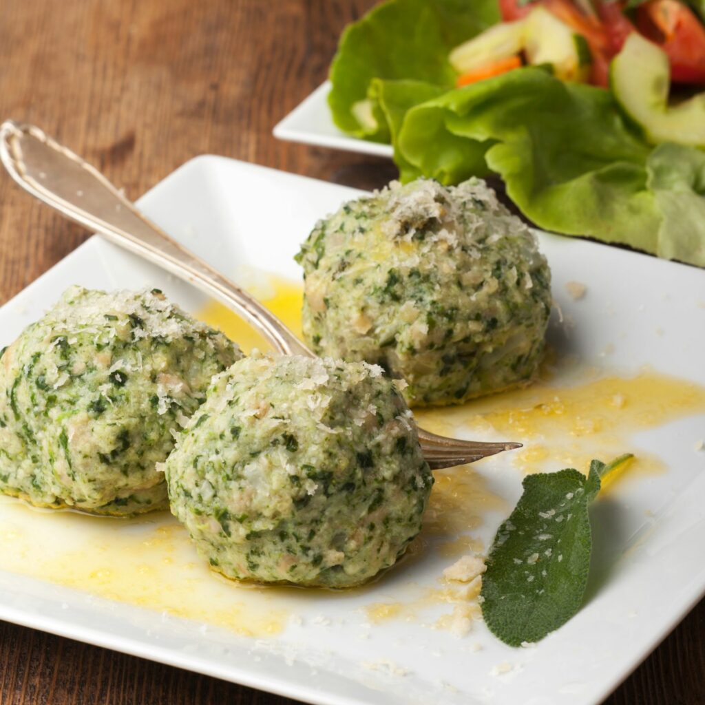 RECIPE: Strangolapreti alla Trentina - Buonissimo